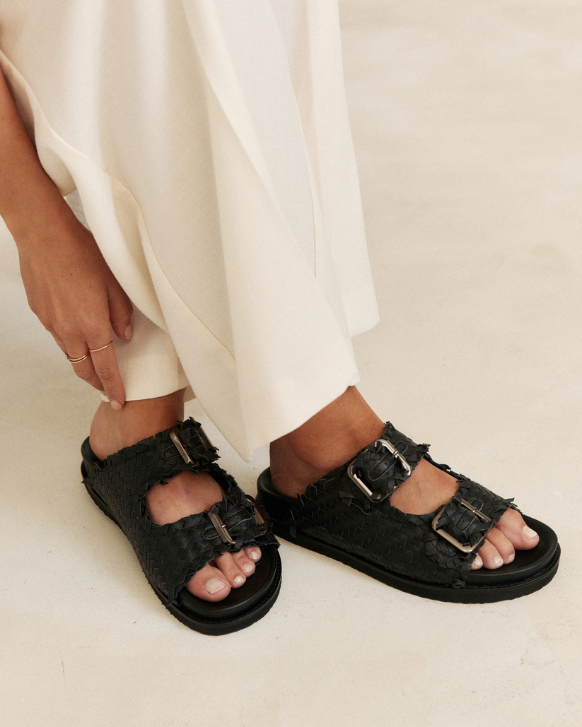 Amara Leather Slide - Black – Goldie The Label